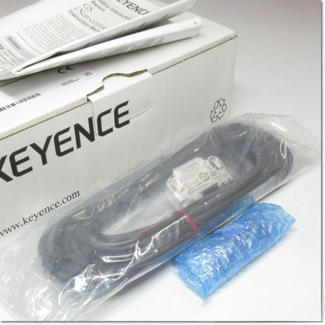 FA機器ドットコム / GS-11N5 セーフティドアセンサ 非接触 ケーブル引出しタイプ 5m(KEYENCE) | FA機器ドットコム