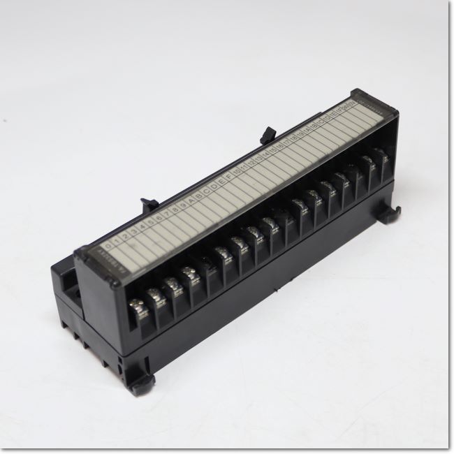 FA機器ドットコム / FA-TBS32XY 中継端子台 MELSEC専用 32点1線式 小形タイプ (三菱電機エンジニアリング) | FA ...