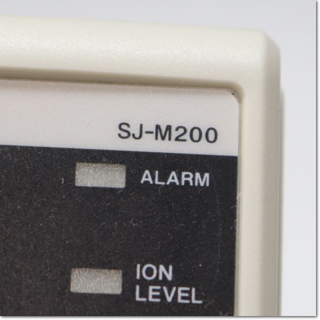 FA機器ドットコム / SJ-M200 高性能マイクロ除電器 スポットタイプアンプユニット + 延長ケーブル[SJ-C3]付き ...