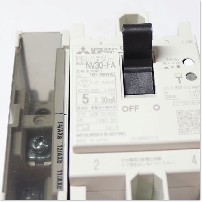 FA機器ドットコム / NV30-FA 2P 5A 30mA AX-1FA-SLT 漏電遮断器 補助スイッチ付き (三菱電機) | FA機器ドットコム
