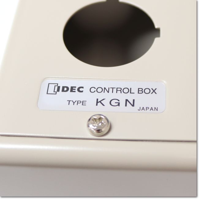 FA機器ドットコム / KGN311Y φ30 コントロールボックス 3点用 穴あり (IDEC) | FA機器ドットコム