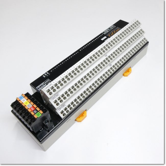 FA機器ドットコム / C32X-CT1VR 入力ターミナル端子台型 入力32点 (東洋技研) | FA機器ドットコム